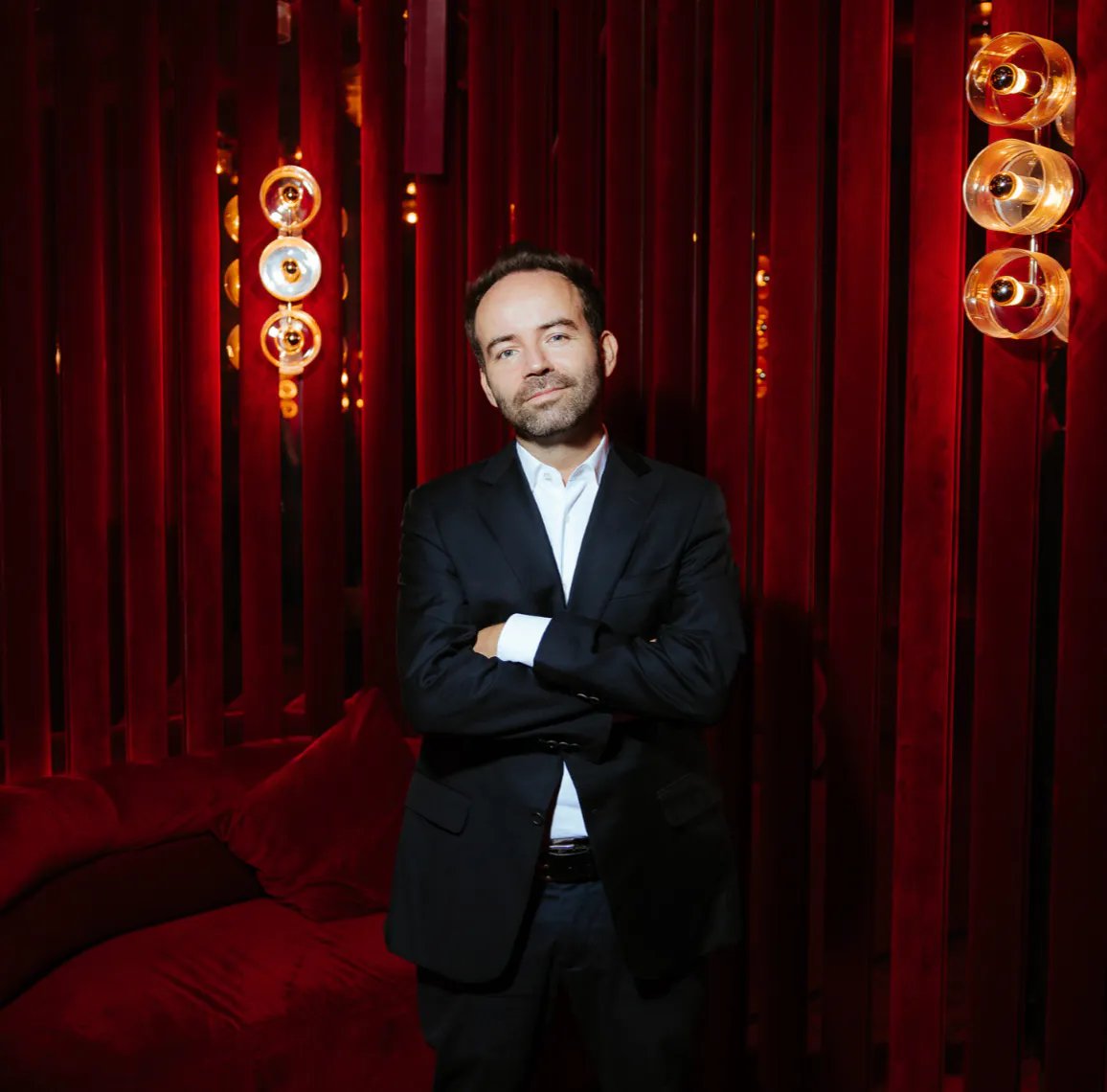 ONDA | Get access to DJ Sam Young @Upstairs at Langan's in London, UK ...